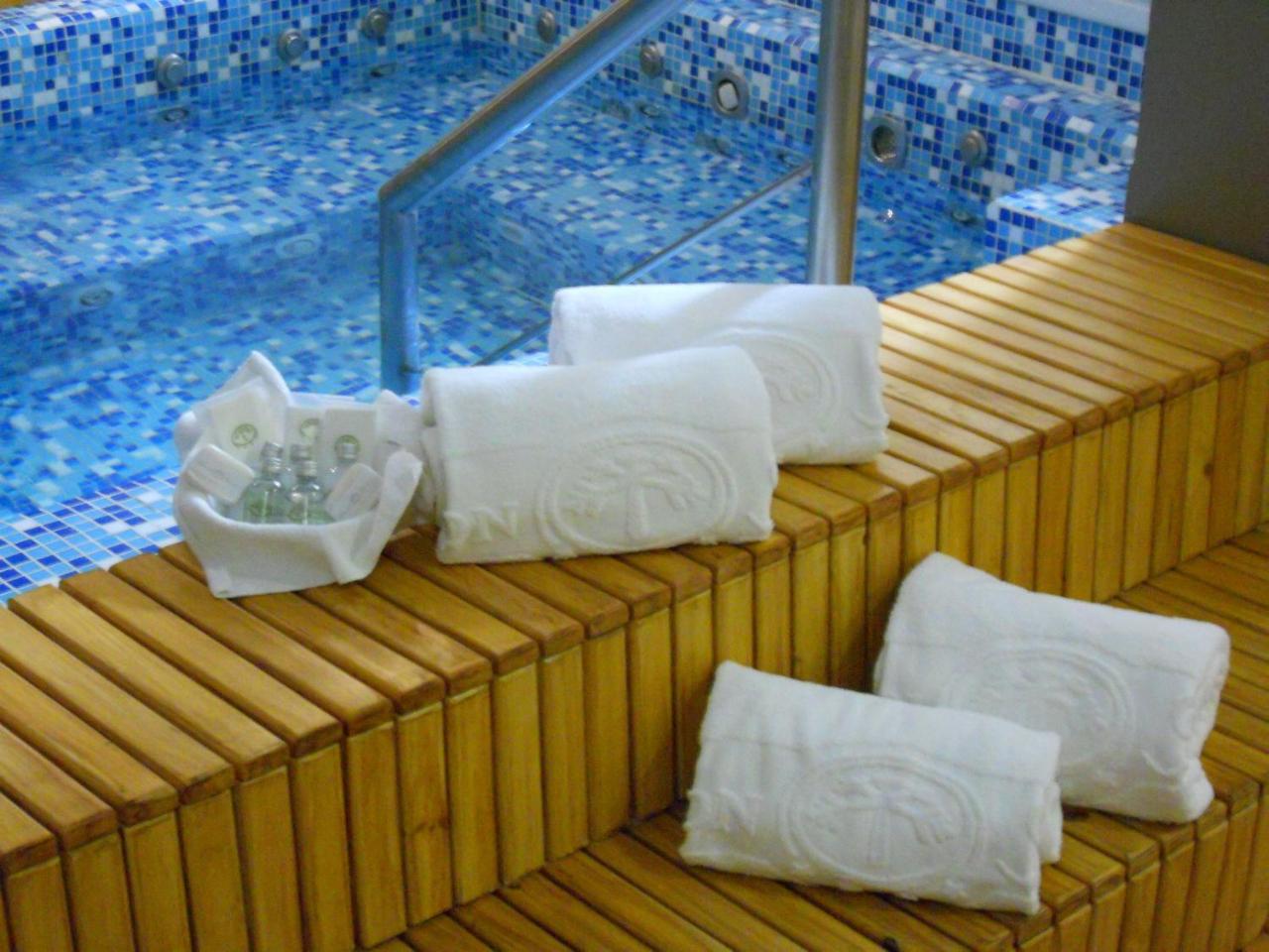 KENTON PALACE - Hoteles 4 Estrellas en Bariloche