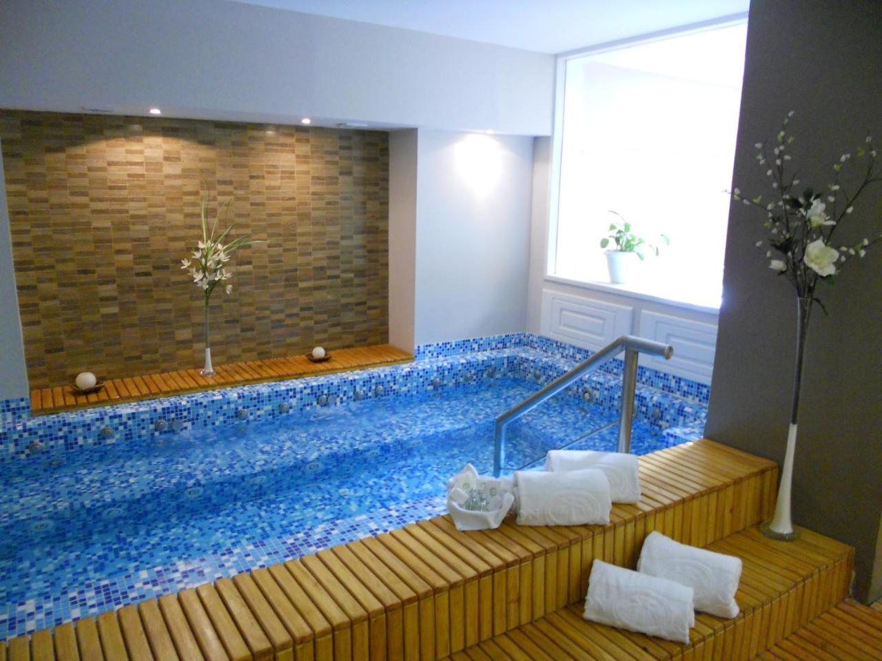 KENTON PALACE - Hoteles 4 Estrellas en Bariloche