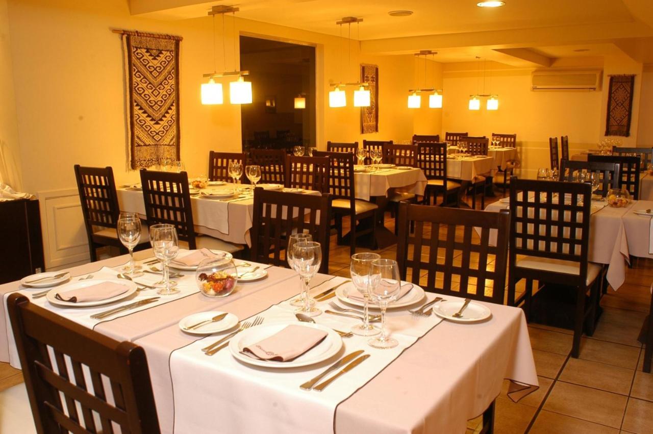 KENTON PALACE - Hoteles 4 Estrellas en Bariloche