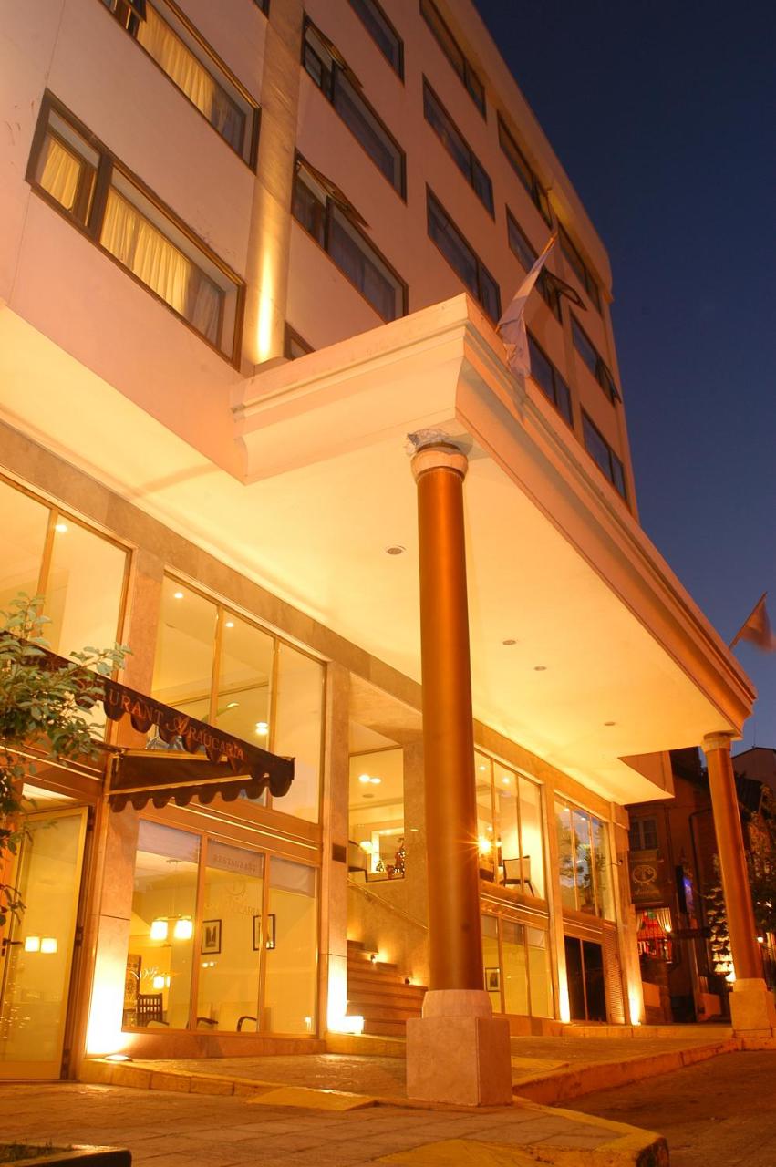 KENTON PALACE - Hoteles 4 Estrellas en Bariloche